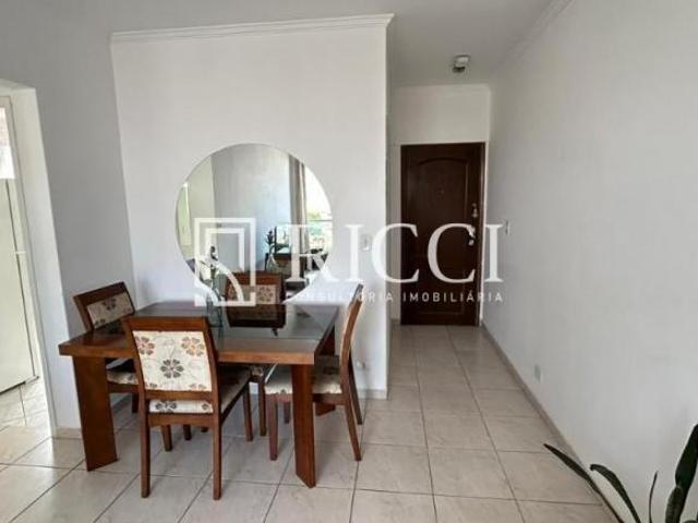 Apartamento à venda no embaré