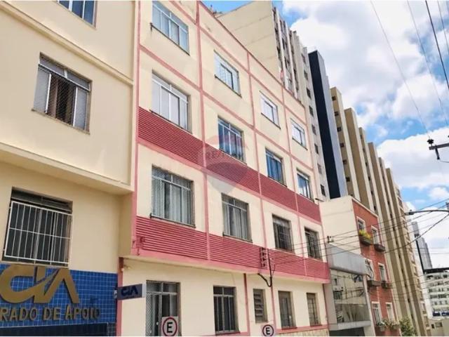 Apartamento Encantador na Rua Constantino Paleta