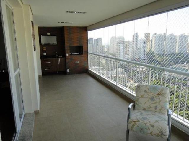 Apartamento encantador, otima planta, 4 dorms, v gourmet c/ armarios, morumbi