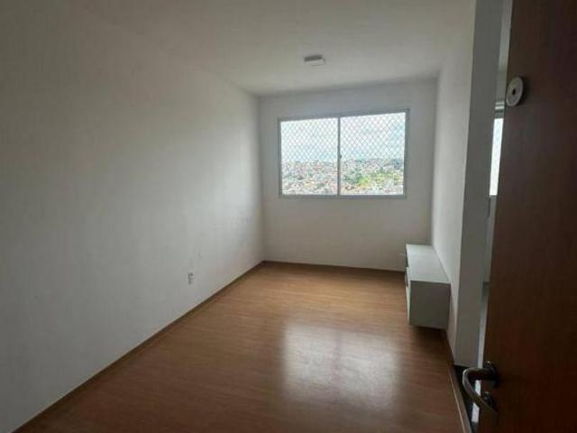 Apartamento Encantador à Venda na Vila Vitória | Pronto para Morar