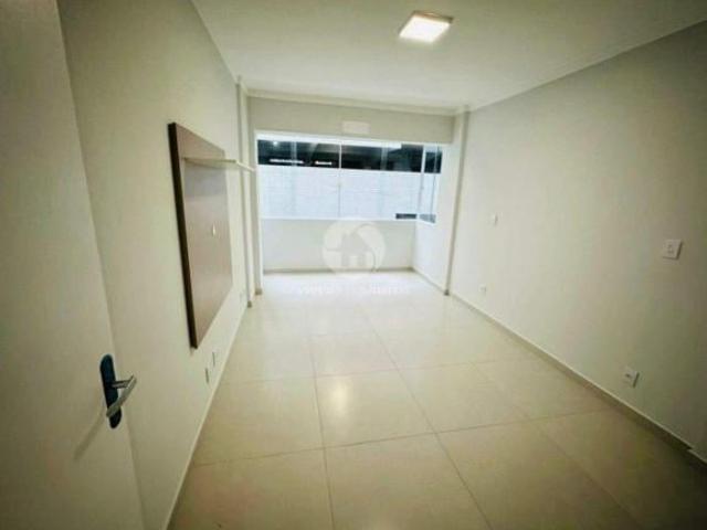 Apartamento encantador localizado na privilegiada região da Ponta da Praia