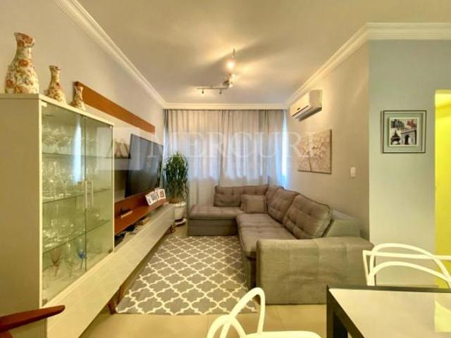 Apartamento no Guarujá, Praia da Enseada, 2 Quartos, Sendo 1 Suíte Mercuri Imóveis Imobiliária n