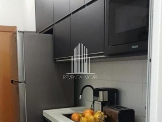 Apartamento Espaçoso à Venda no Jardim Colonial, São Paulo: 2 Quartos, 1 Banheiro, 1 Vaga de Garagem