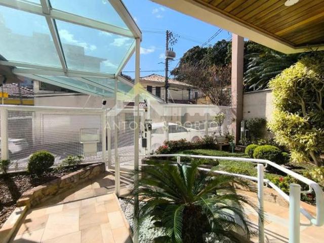 Apartamento Espaçoso com 03 Dormitórios à Venda Vista Livre, Excelente Localização na Vila Galvão
