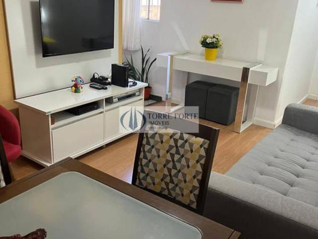 Apartamento espaçoso, com 75 m² com 2 dormitórios com excelente localização