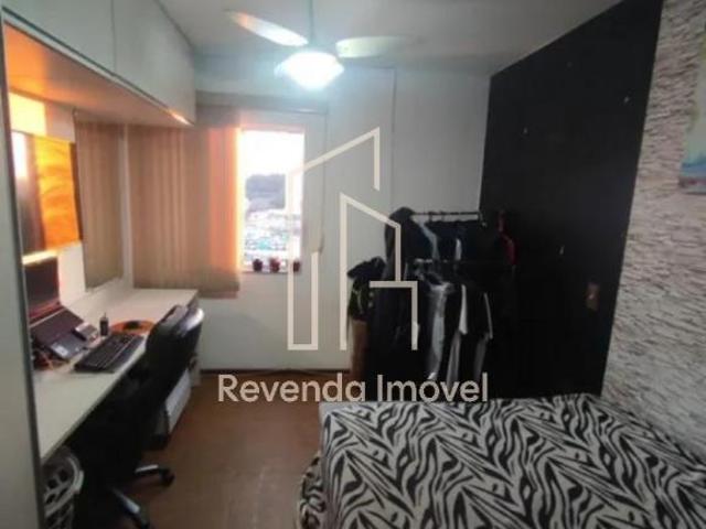 Apartamento espaçoso de 58 m² no Tatuapé. Possui 3 quartos, sendo um deles com p