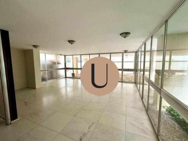 Apartamento espaçoso em Higienópolis