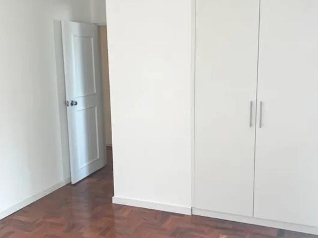 Apartamento espaçoso em pinheiros 250m² de área útil e 2 vagas de garagem