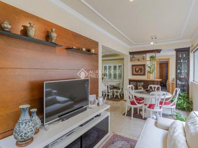 Apartamento espaçoso no bairro Bela Vista