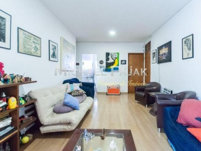 Apartamento Espaçoso no Brooklin com Lareira e Quintal