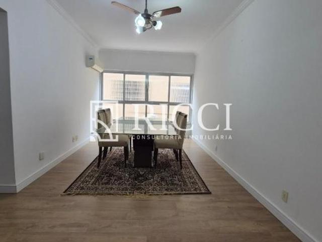 Apartamento Espaçoso no Campo Grande com 3 Quartos e 1 Suíte