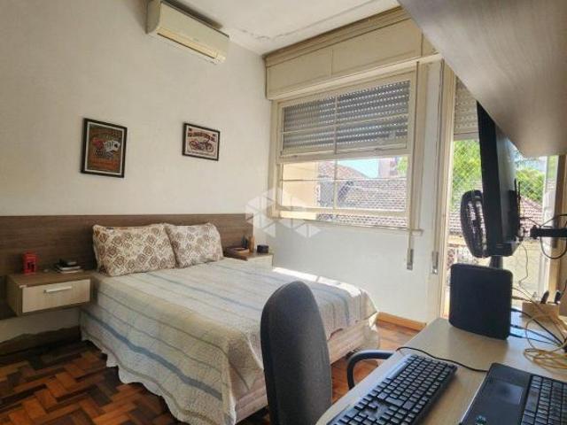 Apartamento espaçoso para venda de frente com sacada, 3 dormitórios, 78 m² priv