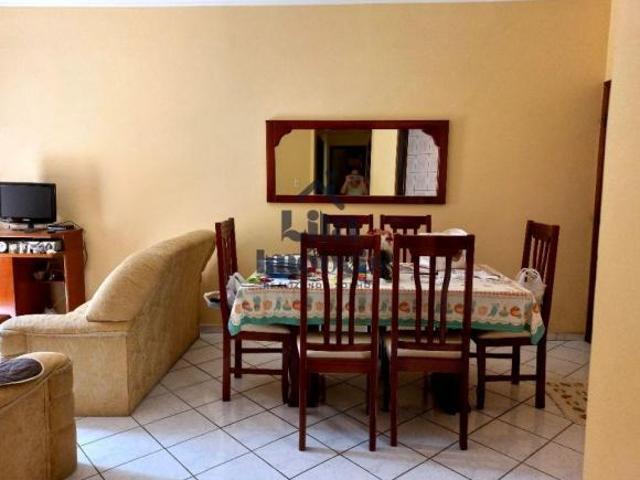 Apartamento espacoso em frente ao Parque Linear