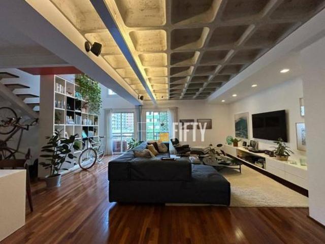 Apartamento Espetacular Duplex com 2 dormitórios em Moema à venda