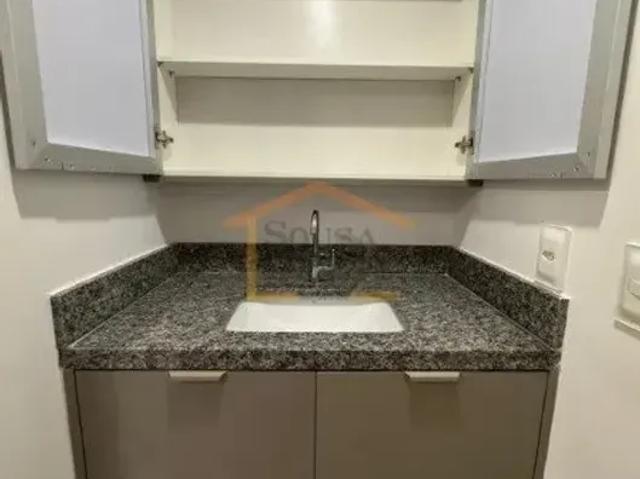 Apartamento estilo flat, mobiliado, 1 dormitório, sem vaga de garagem. 32m² Indianópolis
