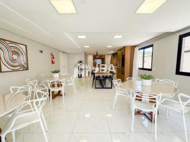Apartamento excelente à venda no Portão