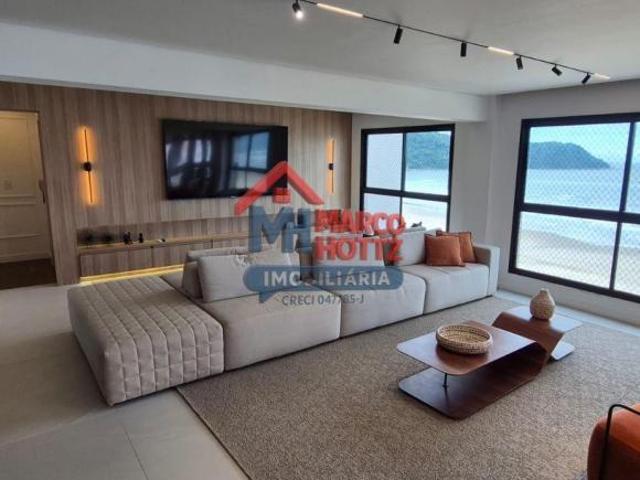 Apartamento exclusivo com 250m² 4 Suítes, 3 Vagas Privativas Canto do Forte