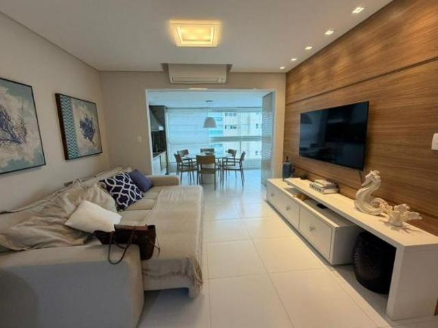 APARTAMENTO EXCLUSIVO A 50 METROS DA PRAIA