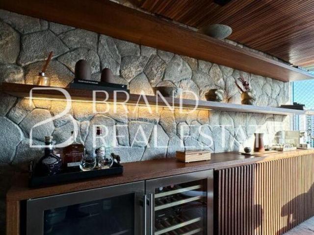 Apartamento Exclusivo à Venda na Vila Uberabinha, 175m² Porteira Fechada, 2 suítes e 2 vagas!