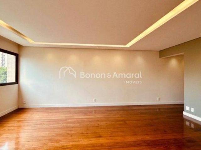 Apartamento Exclusivo à Venda no Cambuí Andar Inteiro com 3 Suítes e 237 m²