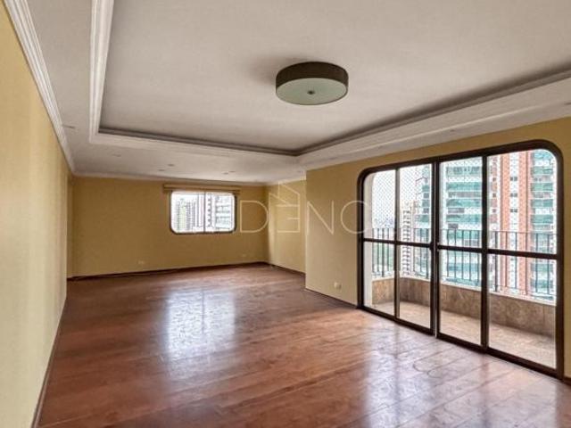 Apartamento Exclusivo de 240m² no bairro Jardim Anália Franco