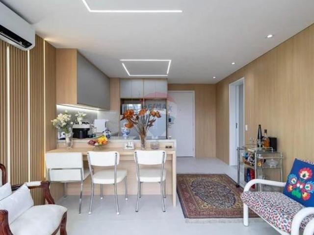 Apartamento Exclusivo e Mobiliado em Moema – Sofisticação e Conforto em um Prédio Novo!