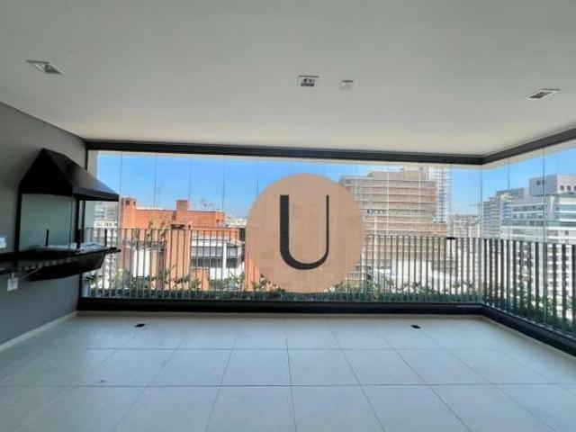 Apartamento exclusivo em Pinheiros – 128m² para personalizar com infraestrutura premium, varanda gou