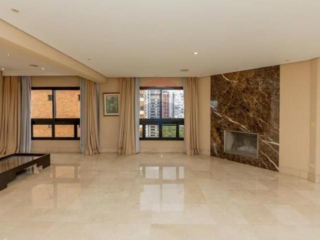 Apartamento Exclusivo no Coração da Vila Suzana