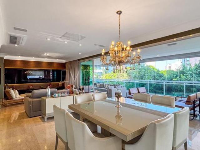 Apartamento Exclusivo no Anália Franco! 326 m²
