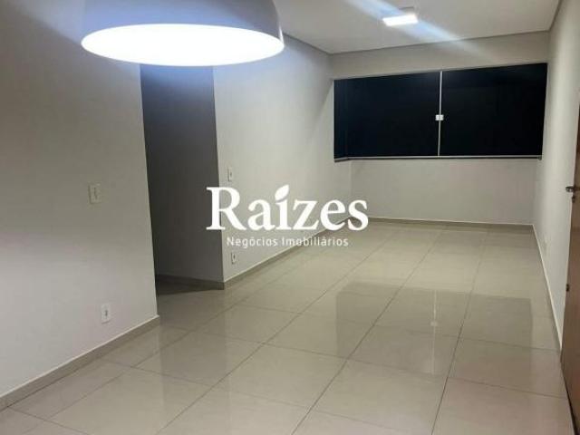Apartamento Exclusivo no bairro Santa Mônica, Andar Alto e Prédio Familiar, Uberlândia MG
