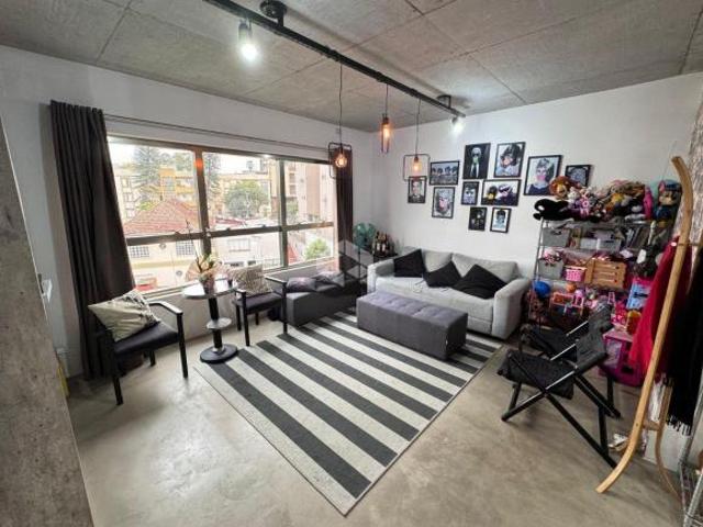 Apartamento à venda em Petrópolis com 2 dormitórios