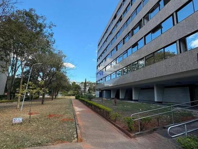 APARTAMENTO EXCLUSIVO NA SQS 303 BLOCO C ASA SUL