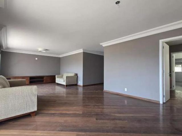Apartamento Exclusivo na Vila Nova Conceição 4 Suítes, Sofisticação e Localização Privilegiada