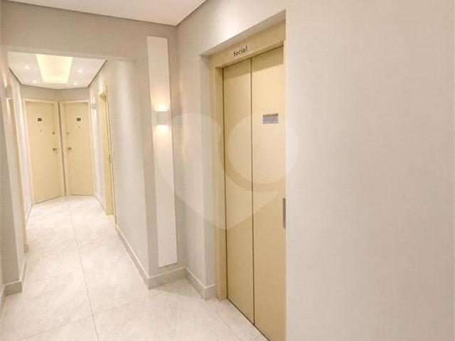 Apartamento extraordinário no coração do Cabral Mobiliado
