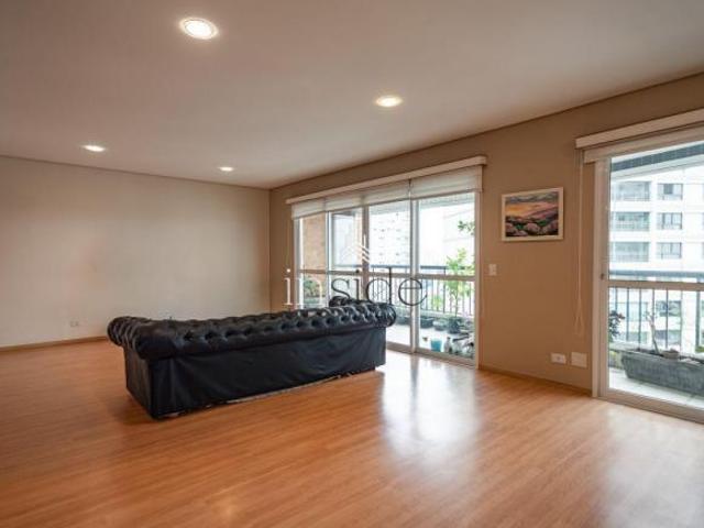 Apartamento Face Noroeste com Excelente Padrão de Acabamento à Venda no Ecoville
