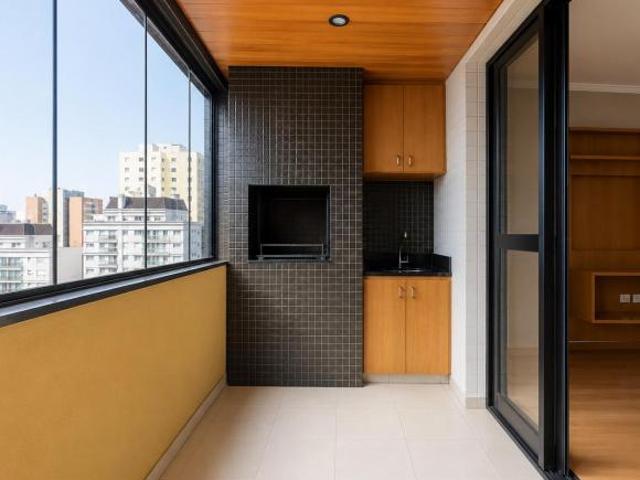 Apartamento Face Norte no Bigorrilho | 4 Quartos, Lareira, Churrasqueira e Estuda Permuta