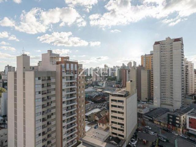 APARTAMENTO FACE NORTE À VENDA COM 3 DORMITÓRIOS NO BATEL