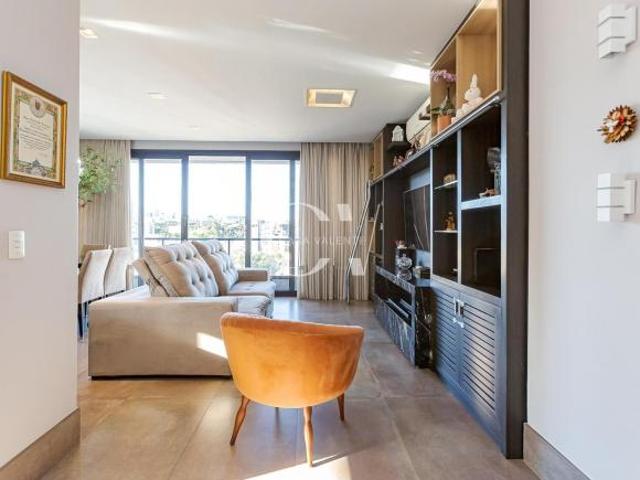 Apartamento face norte com 100 m², no bairro Cabral