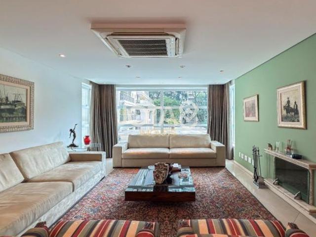 APARTAMENTO FACE NORTE COM 3 SUÍTES PERTO DO CLUBE CURITIBANO