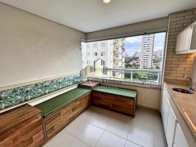 APARTAMENTO FINAMENTE DECORADO