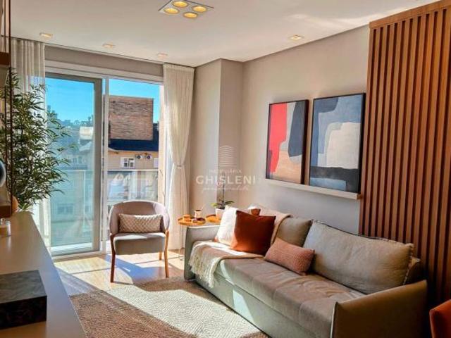 APARTAMENTO FINAMENTE MOBILIADO