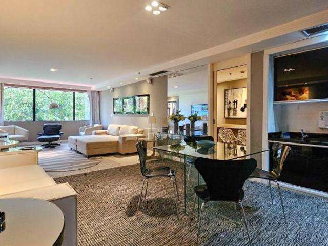 Apartamento Flat Mobiliado Vista Lago Golden Tulip Asa Norte Brasilia