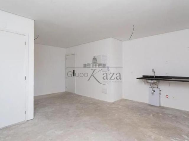 Apartamento Flat Vila Nova Conceição 1 Dormitório 75,88m²