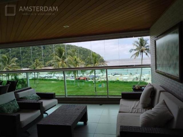 Apartamento Frontal ao Mar à venda no M8 na Riviera, 3 suítes, 2 vagas, lazer completo, 147,00 m²