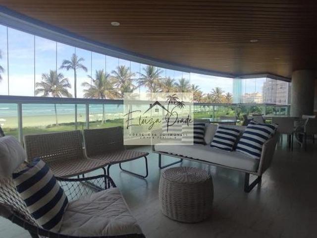 Apartamento Frontal com vista para o mar incrível em prédio pé na areia na Riviera de São Lourenço
