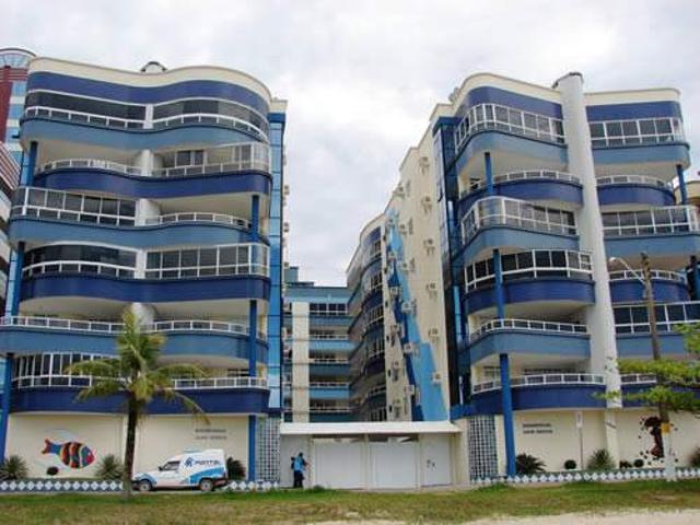 Apartamento Frente ao Mar na Melhor Localização do Centro de Itapema