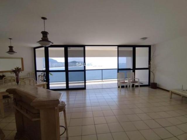 APARTAMENTO FRENTE AO MAR EM ASTURIAS!