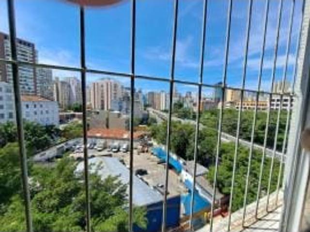 Apartamento frente o metrô Sta Cecilia 1 mês de depósito