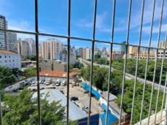 Apartamento frente o metrô Sta Cecilia 1 mês de depósito