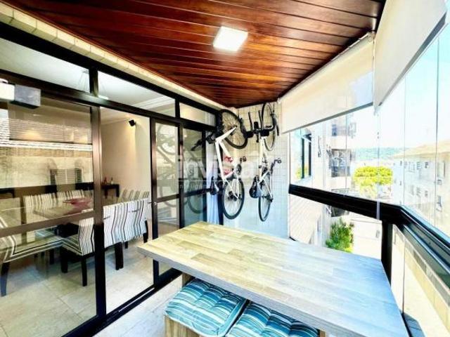 Apartamento Frente Mar na Orla de Santos – Ponta da Praia